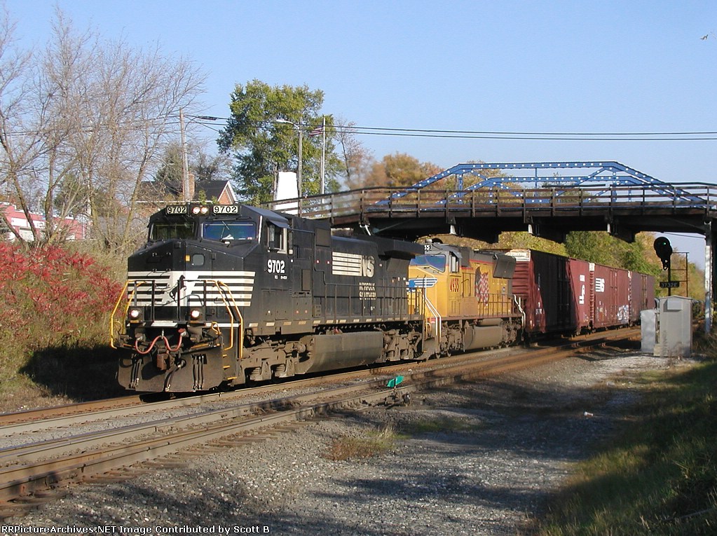 NS 9702